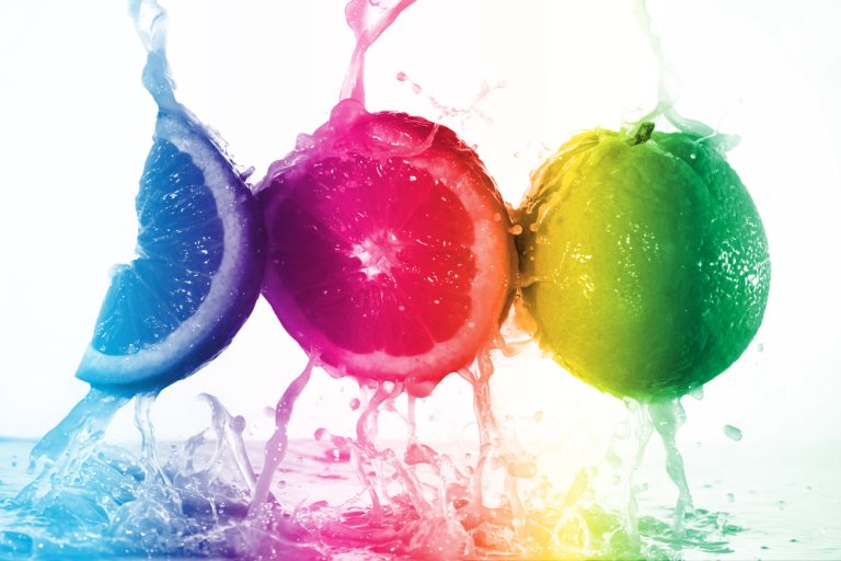 The Dynamic Interplay of Flavors and Colors in Food and Beverage
